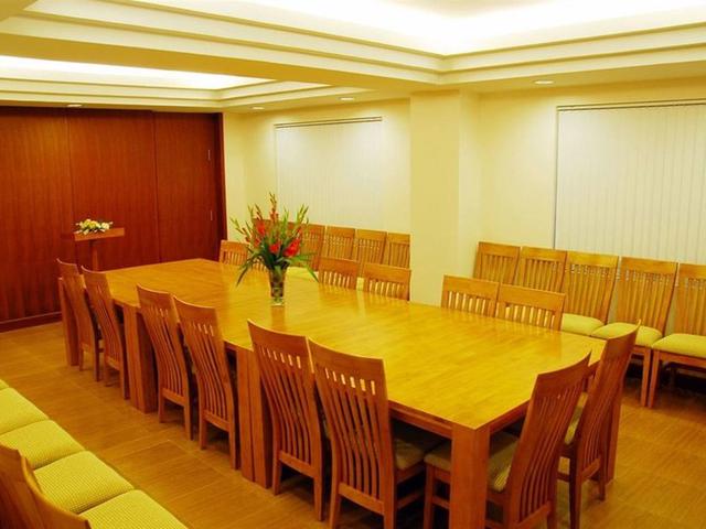 Phu Quy 2 Hotel in Nha Trang | sonnenklar.TV