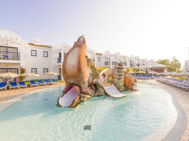 MarSenses Paradise Club in Cala'n Bosch | sonnenklar.TV