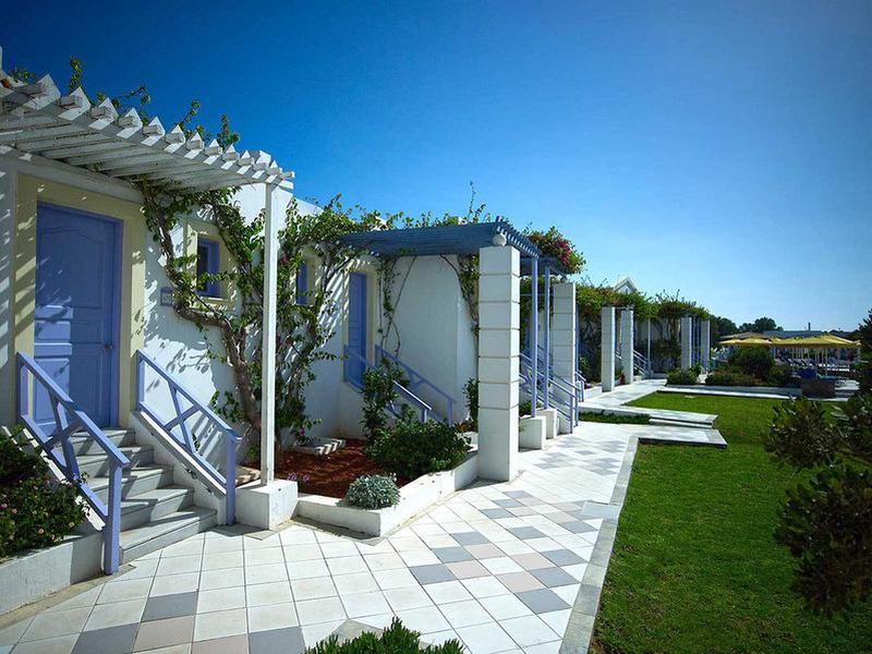 Oya Beach Resort in Anissaras | sonnenklar.TV