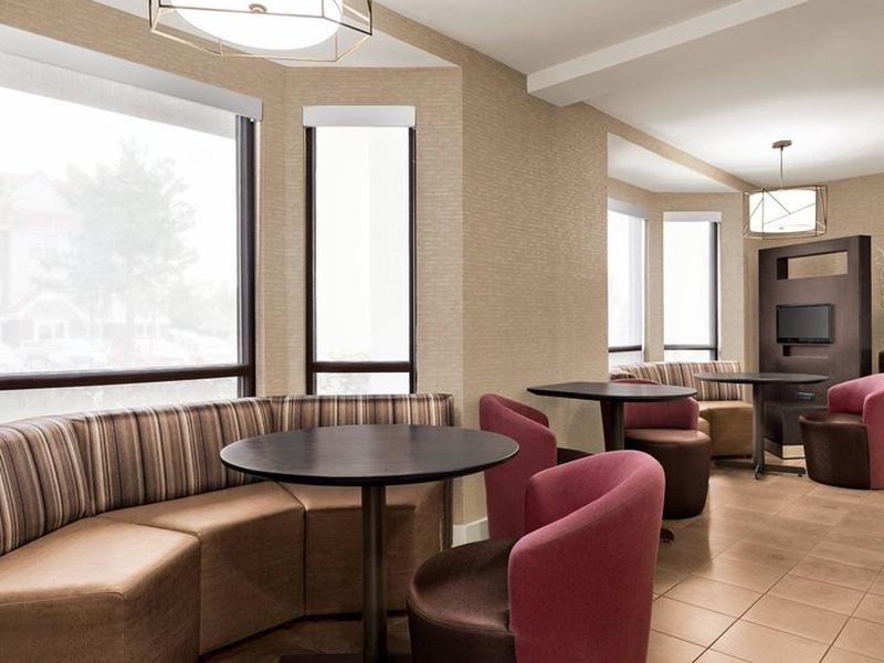 Courtyard by Marriott Palmdale in Palmdale | sonnenklar.TV